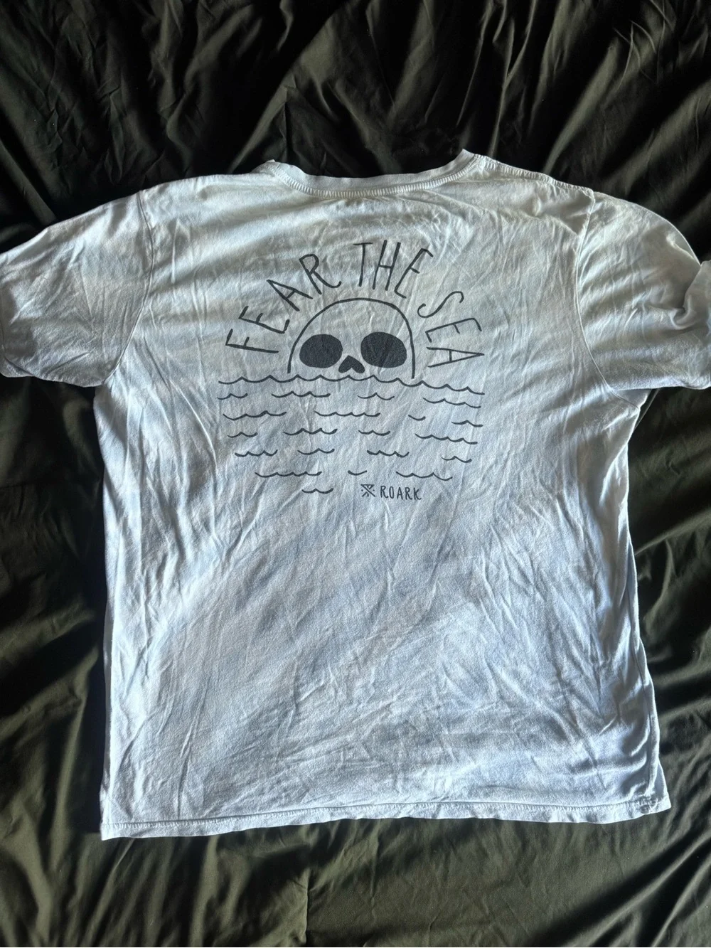 Roark | Shirts | Roark White Short Sleeve Tee With Small Skull Graphic ...